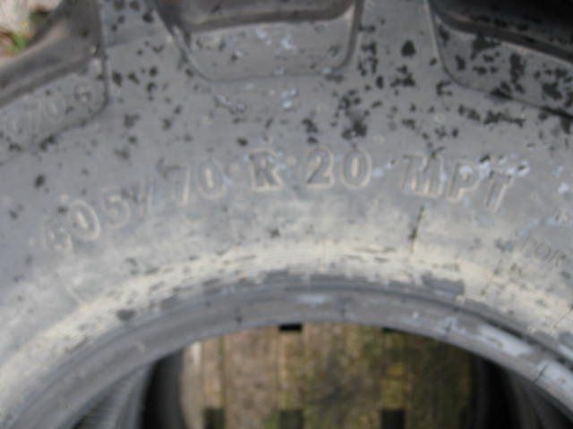 2 Stk. Pneu Mitas 405 / 70 R20 MPT / Traktor / Rad | Kaufen auf Ricardo