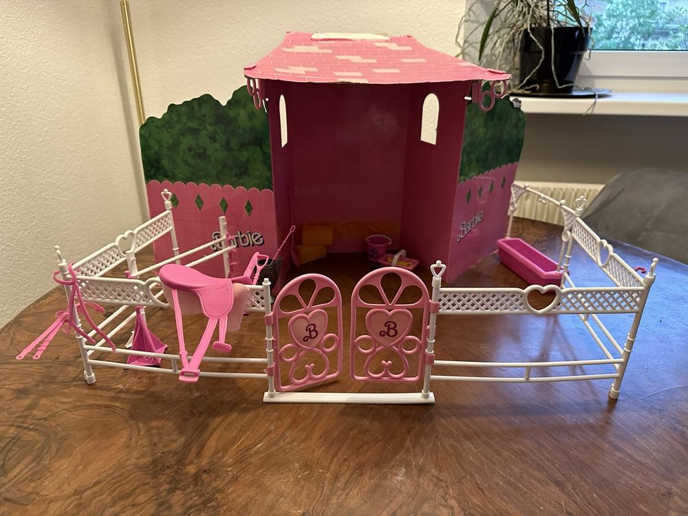 Barbie Stall mit Springpferd und Puppe | Kaufen auf Ricardo