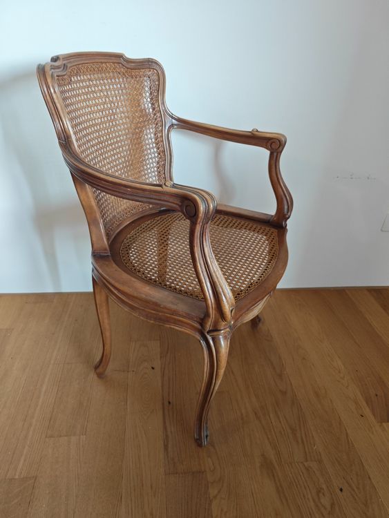 Antiker Stuhl mit Wiener Geflecht mit Armlehne Holz Louis XV | Kaufen auf Ricardo