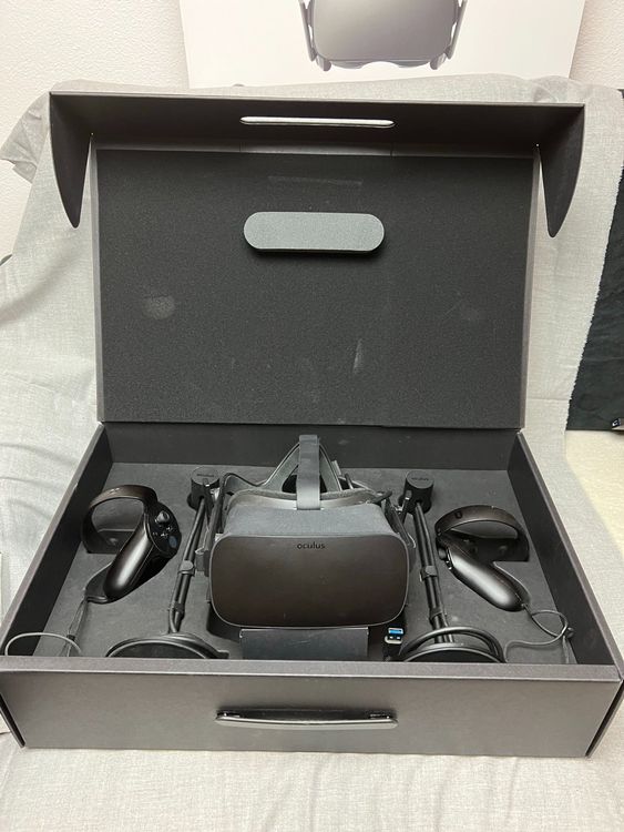 OCULUS Rift + 3 SENSORS | Kaufen auf Ricardo