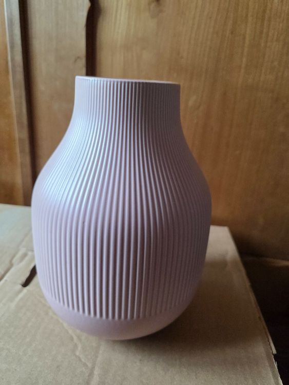 IKEA GRADVIS Vase lila Keramik schwer 23 cm (Gebraucht) in Walterswil ...