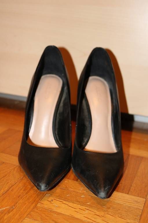 Talons noirs (D'occasion) à Granges-Paccot pour CHF 15 – retrait ...