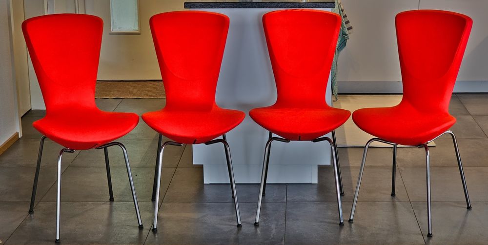 Varier® Invite – Der wohl bequemste Esszimmerstuhl der Welt (Gebraucht ...