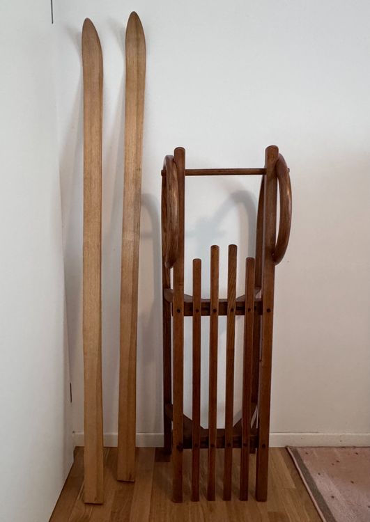 Holzschlitten Davos Schlittler mit Holzskier, neu lackiert (Gebraucht ...