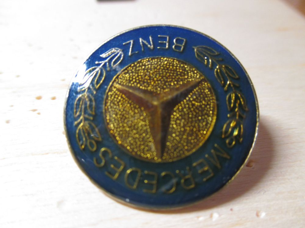 Mercedes Benz Logo Pin (Neu (gemäss Beschreibung)) in Felsberg für CHF ...