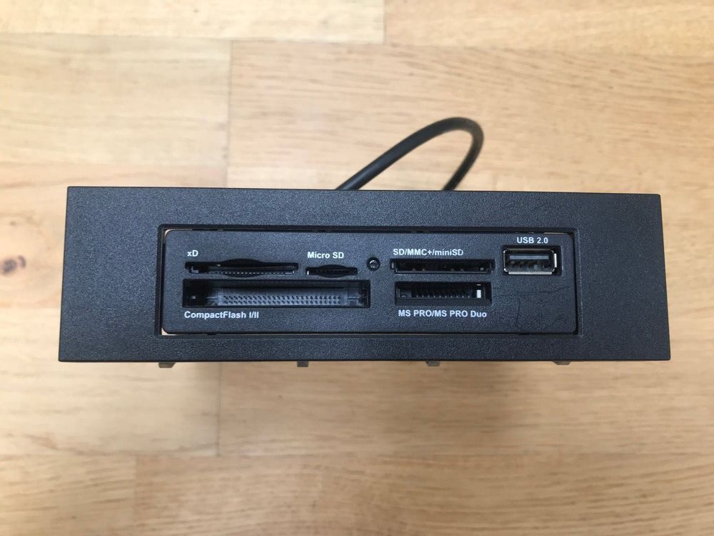 HP Card Reader mit 5.25" Einbaurahmen (Gebraucht) in Thun für CHF 8 ...