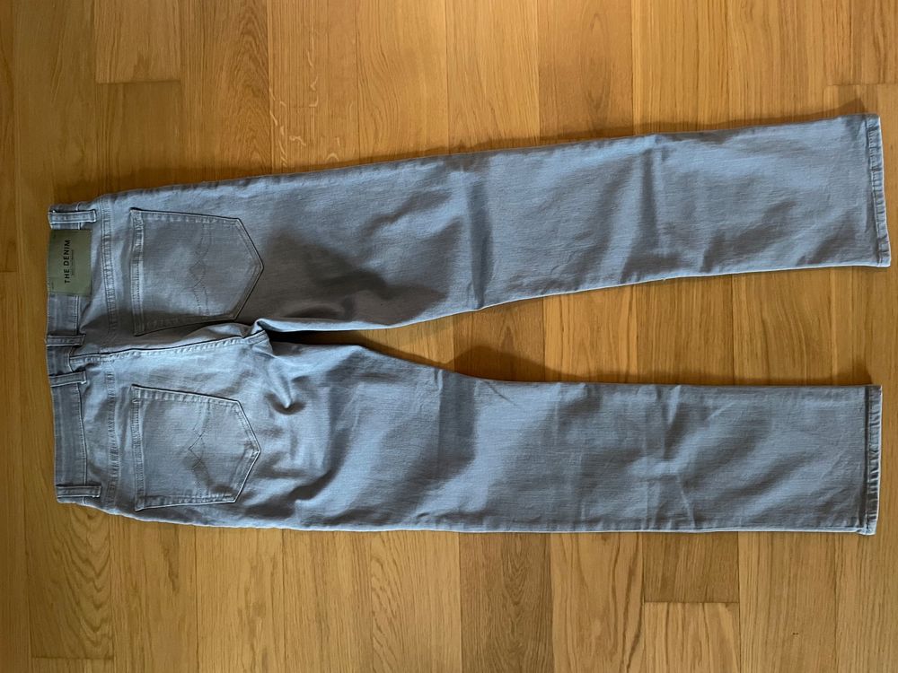 Jeans grau | Kaufen auf Ricardo