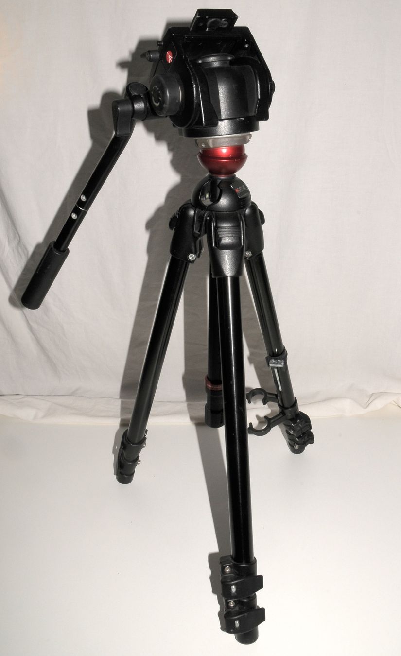 Manfrotto Stativ 756B mit Video Kopf 501 2329/8 (D'occasion) à Bern ...