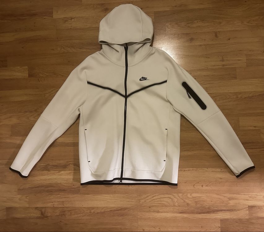 Nike Tech Fleece Hoodie beige/creme (Neu (gemäss Beschreibung)) in ...