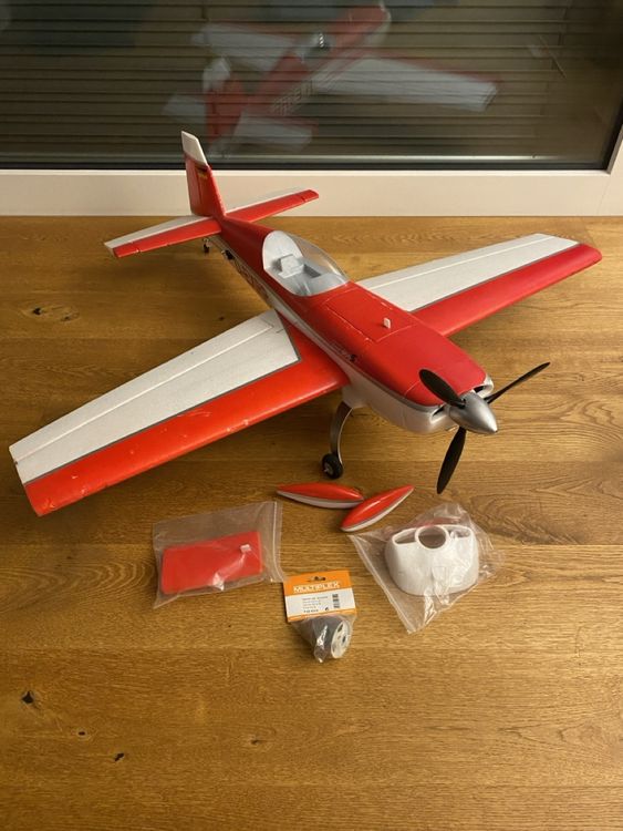 Extra 300s - Rc Flugzeug (Gebraucht) in Uster für CHF 110 – mit ...
