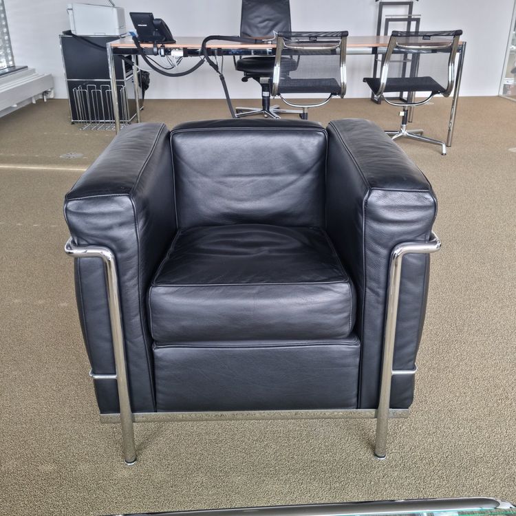 Cassina Le Corbusier 1er Sessel Leder (Gebraucht) in Zürich für CHF 3200 – nur Abholung auf ...