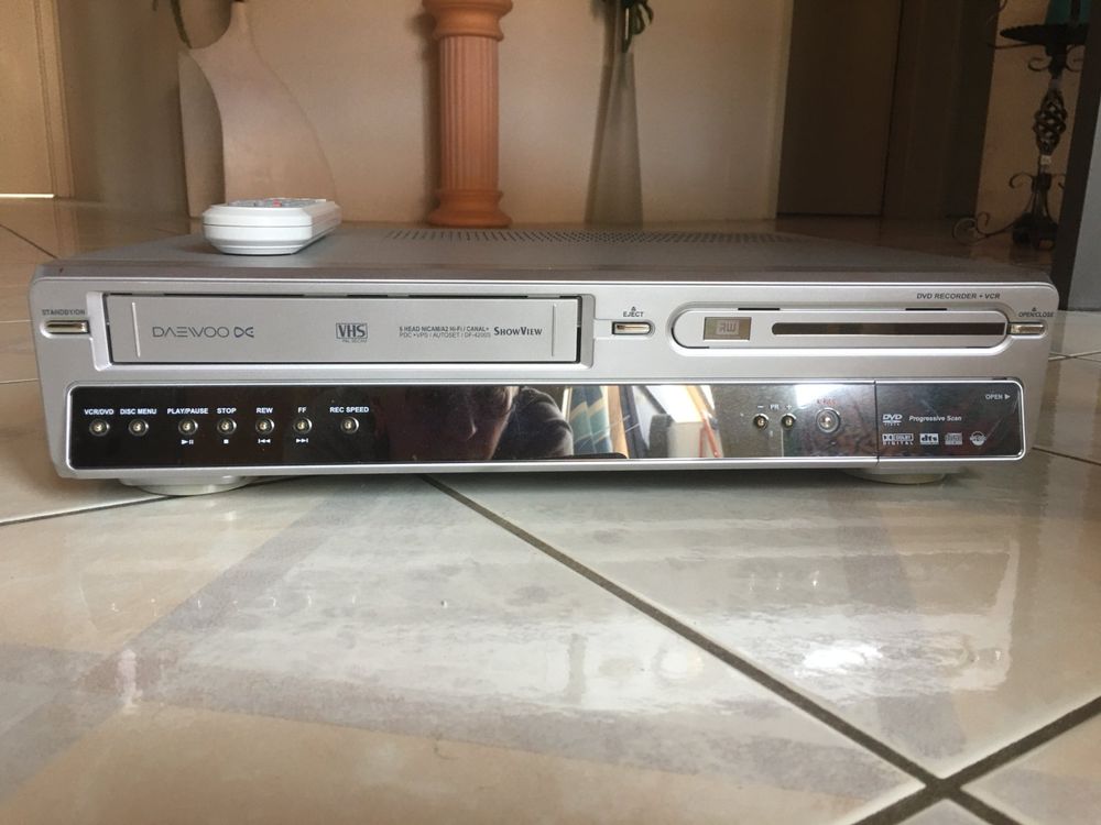 DEAWOO VHS / DVD | Kaufen auf Ricardo