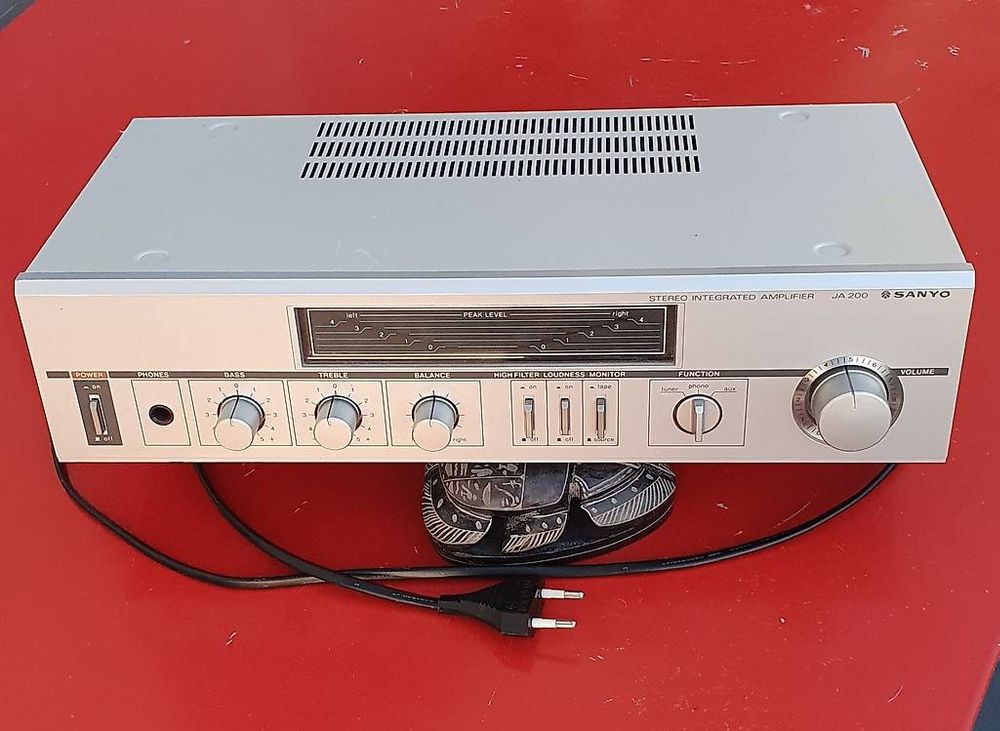 Ampli Sanyo JA 200 | Kaufen auf Ricardo
