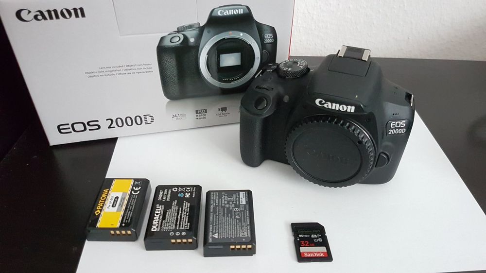 Canon EOS 2000D mit Zubehör | Kaufen auf Ricardo