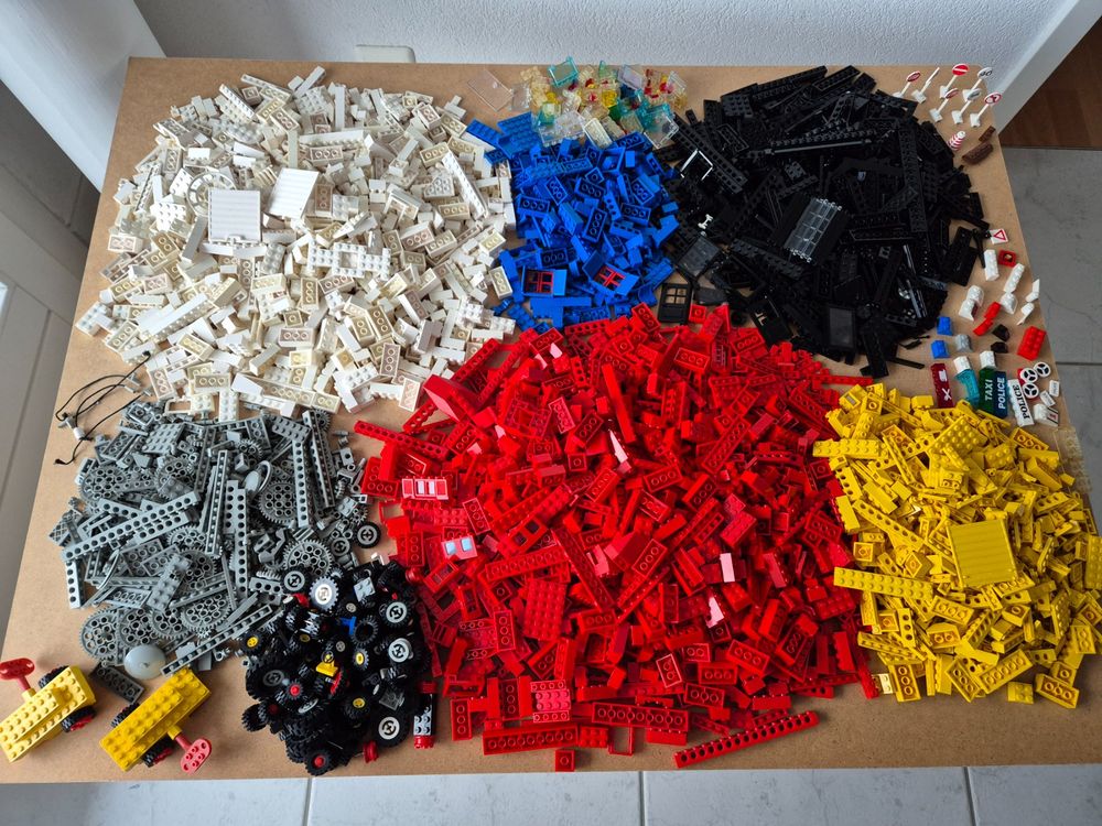6 Kilo Retro Lego's aus den 80ern :) (Gebraucht) in Gossau ZH für CHF 60 – mit Lieferung auf ...