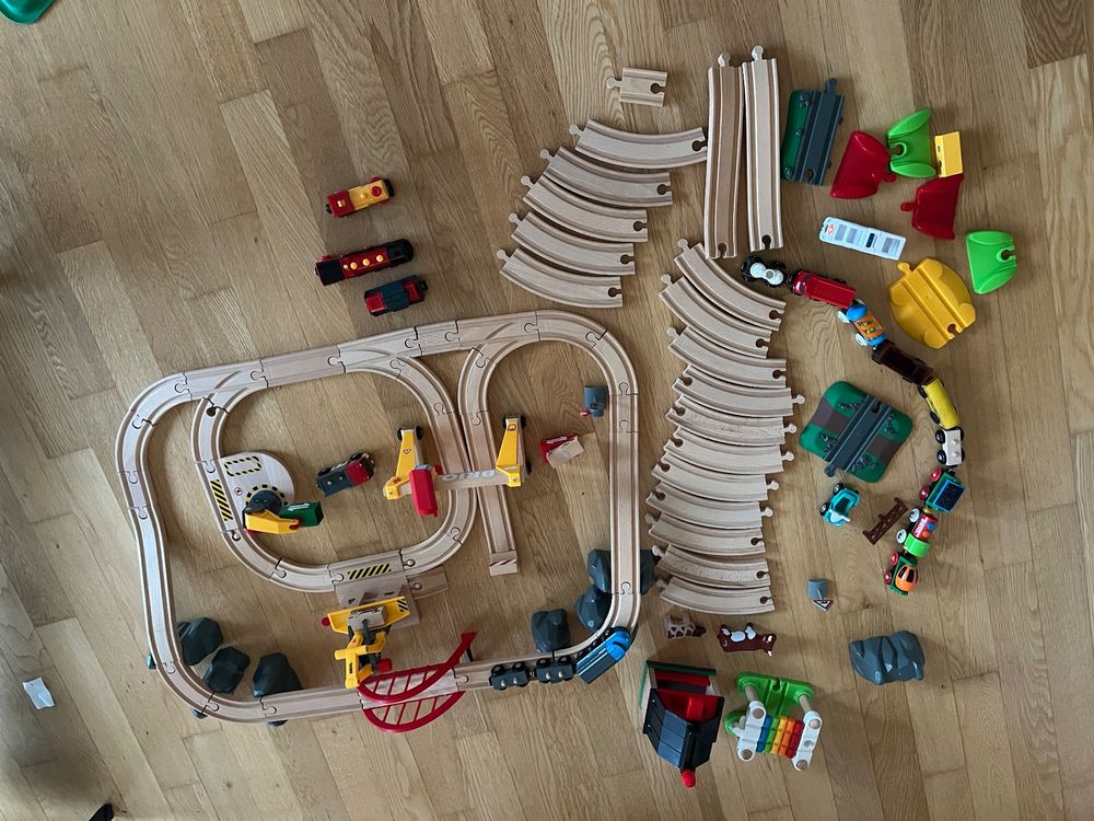 Brio Eisenbahn 33719 & 33097 (Gebraucht) in Zürich für CHF 69 – mit ...