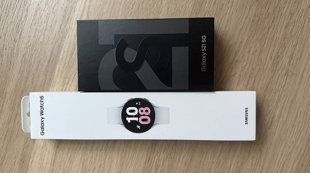 Samsung Galaxy Watch 5, S21 128gb 5G und Gratis Kopfhörer (Gebraucht) in Gattikon für CHF 190 ...