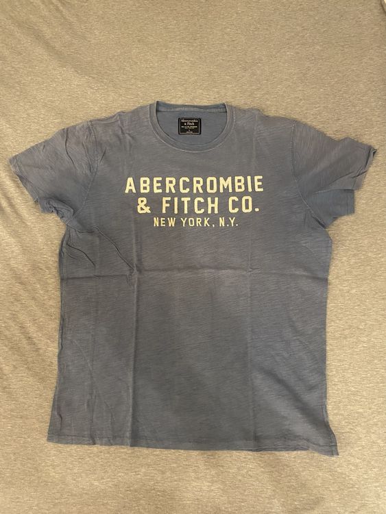 T-Shirt Abercrombie & Fitch Co. New York N.Y. (Gebraucht) in Unterengstringen für CHF 1 – mit ...