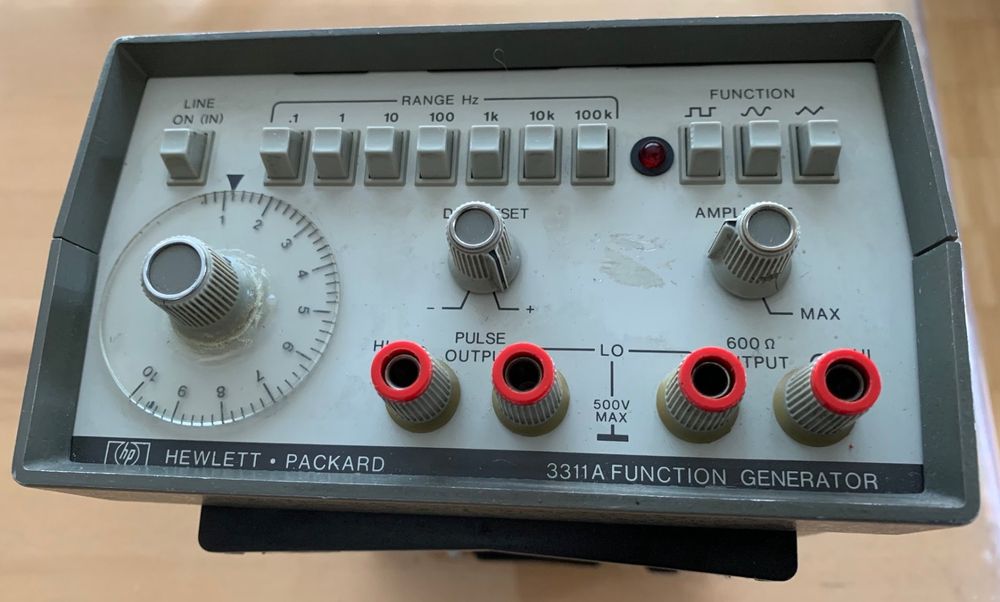 HP Function Generator 3311A - 0.1 Hz bis 1 MHz (Gebraucht) in ...