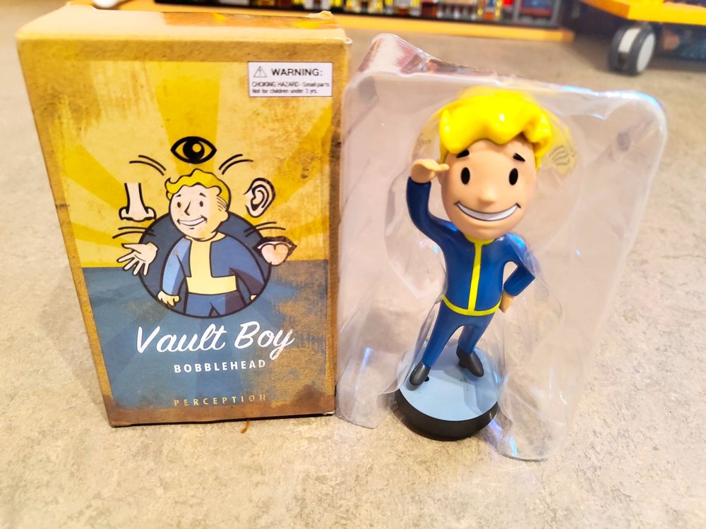 Fallout Vault-Tec 111 Bobblehead Perception Figure (Gebraucht) in ...