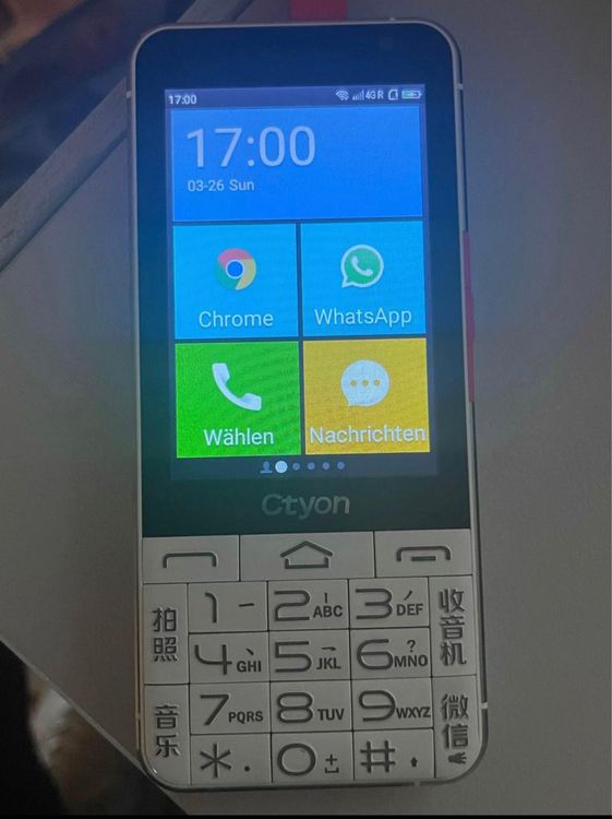 Smartphone 4G/ Android/Touchscreen 3.5`` mit Grossen Tasten (Neu ...