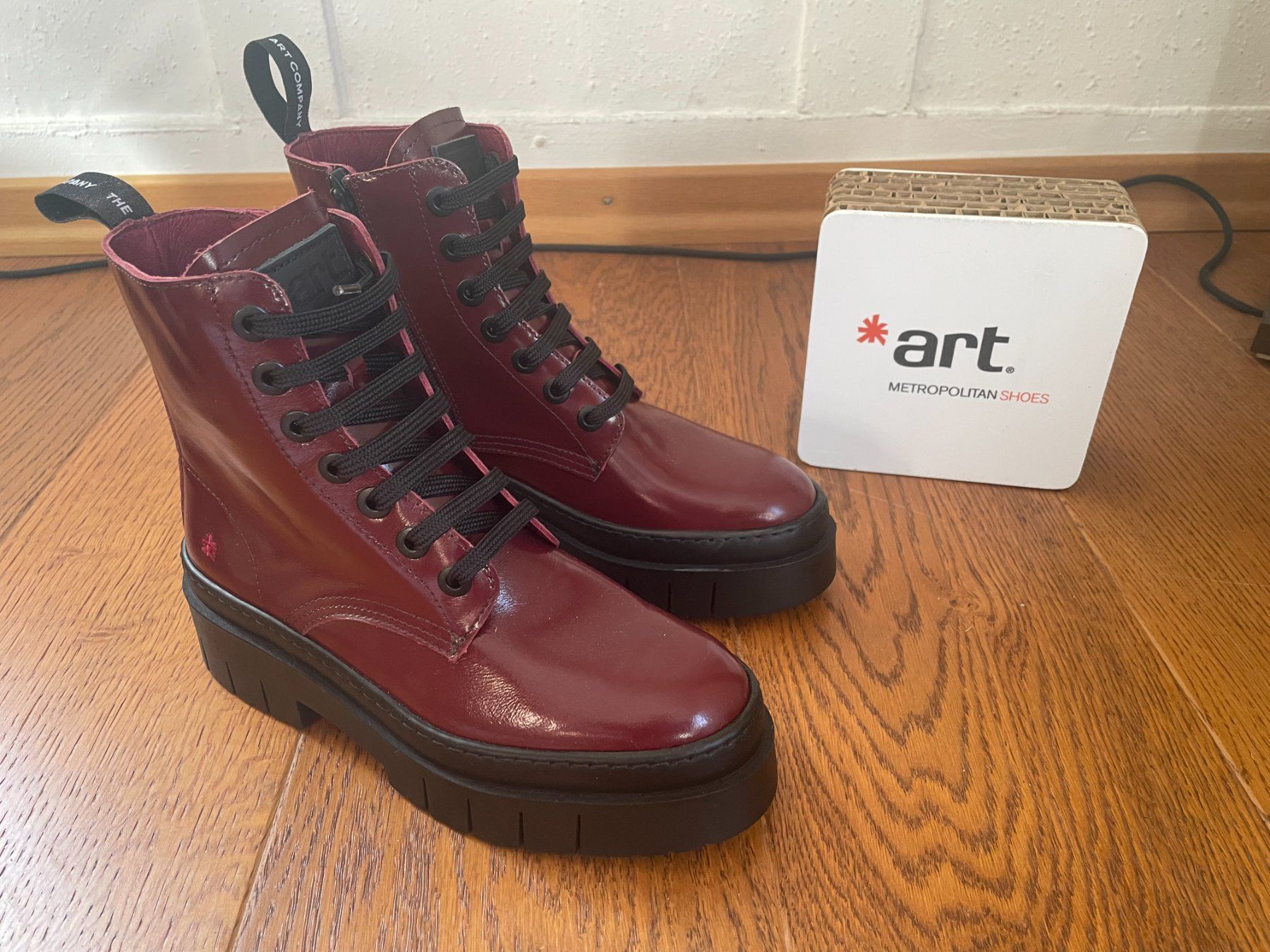 Art Amberes 1953 nappa shinny burdeos Gr.37 (Neu (gemäss Beschreibung ...