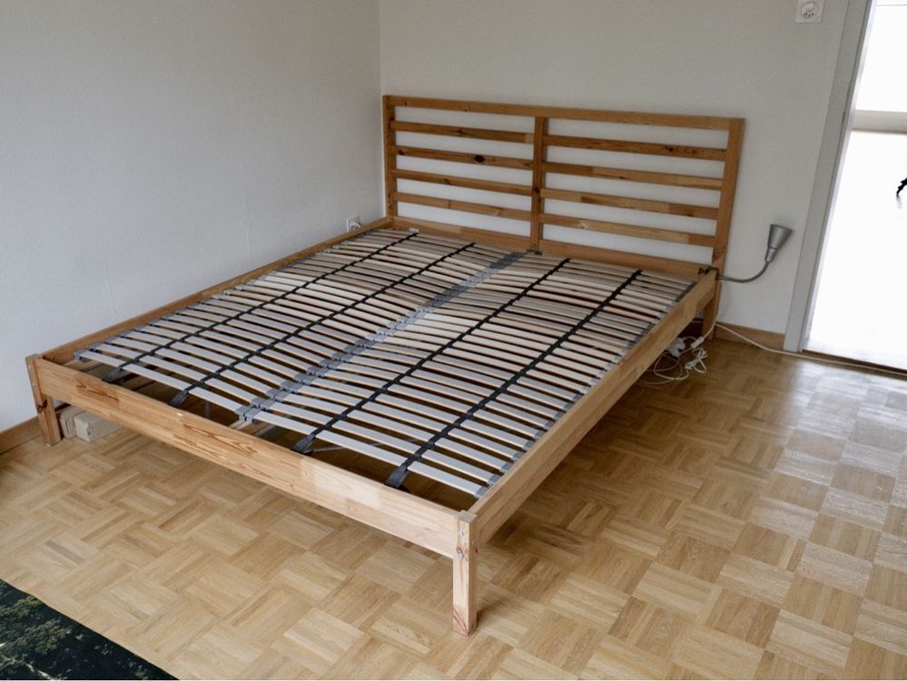 Ikea Holzbett 160x200