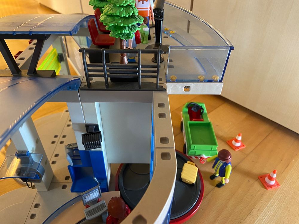 Playmobil Flughafen 4311-A (Gebraucht) in Luzern für CHF 40 – mit ...