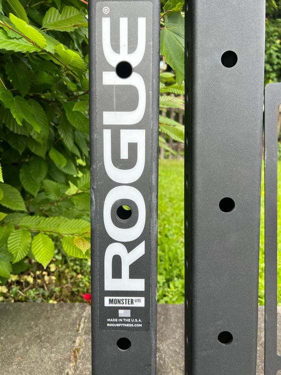 Rogue RML-3W fold back wall Rack Squat Rack (Gebraucht) in Arlesheim ...