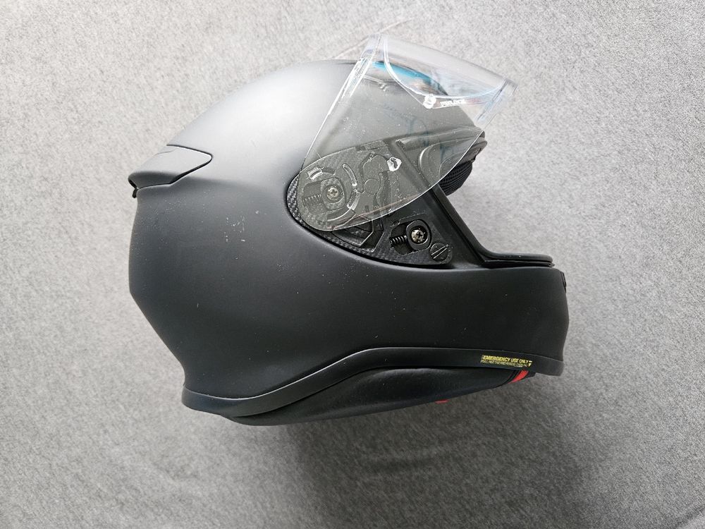 SHOEI Motorradhelm - schwarz matt - L (Gebraucht) in Zürich für CHF 80 ...