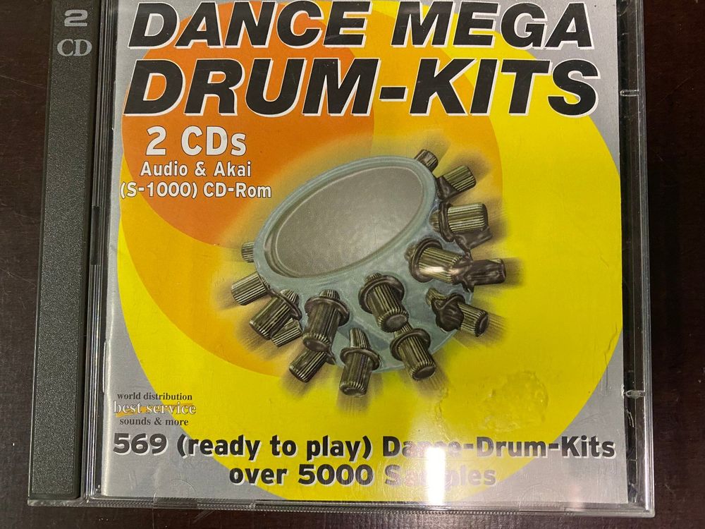 Dance Mega Drum Kits (569 Drum Kits!) (Gebraucht) in für CHF 9 – mit ...