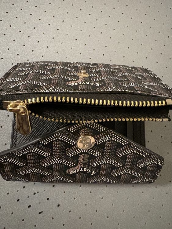 Portemonnaie, 12x9cm (Gebraucht) in Worb für CHF 10 – mit Lieferung auf ...