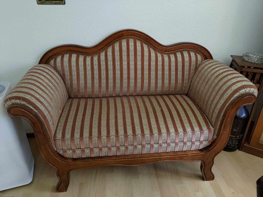 Antikes Sofa (Gebraucht) in Rothenburg für CHF 100 – nur Abholung auf Ricardo kaufen