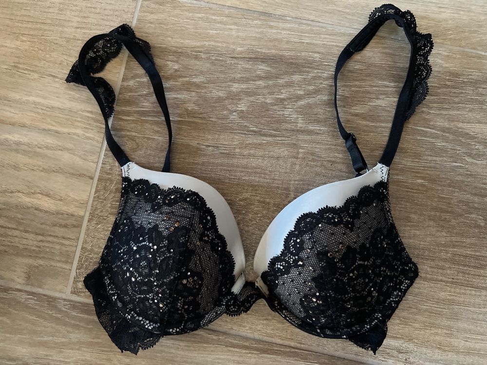 Push-Up BH 32C von Victorias Secret (Gebraucht) in Stadel für CHF 2 – mit Lieferung auf Ricardo ...