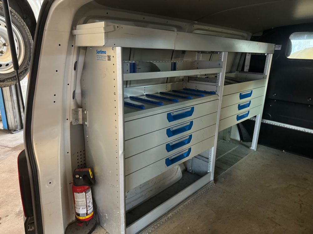 Sortimo Fahrzeugeinrichtung Regal VW T5 T6 Vivaro Trafic NV (Gebraucht ...