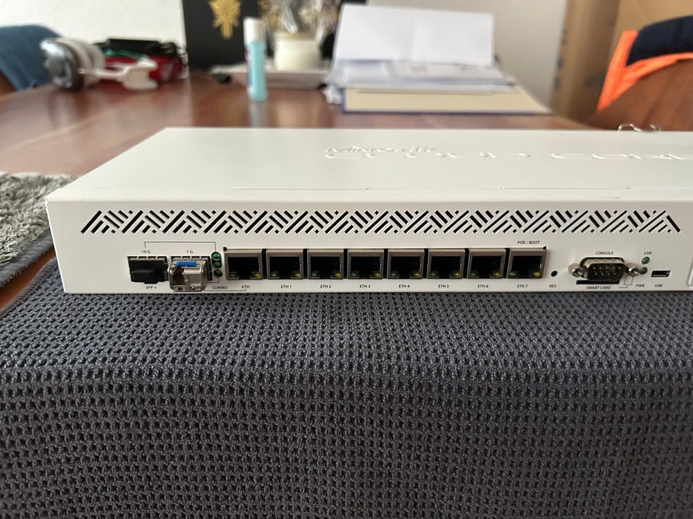 Mikrotik Cloud Router CCR1009-7G-1C-1S+ (Gebraucht) in Amriswil für CHF ...