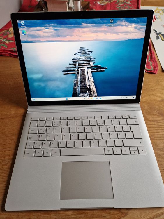 Microsoft Surface pro Book 16 GB / 512 GB I7 (Gebraucht) in Bärschwil für CHF 89 – mit Lieferung ...