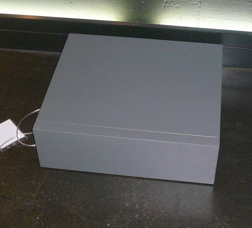 B&B Italia Nachttisch Mod Door (Neu (gemäss Beschreibung)) in Hitzkirch ...