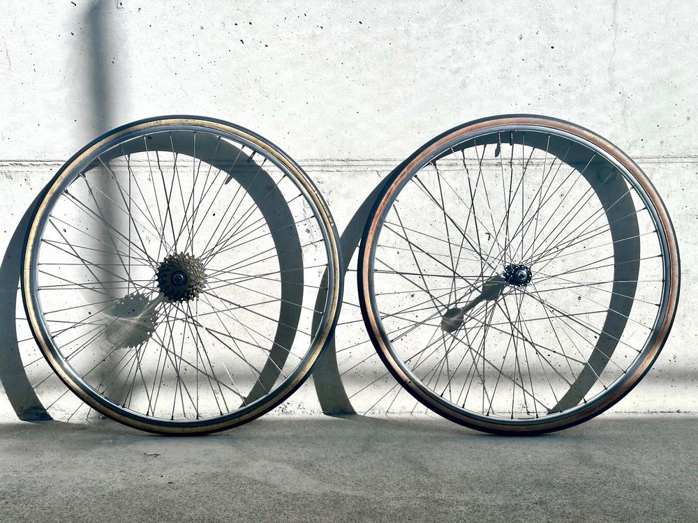 Shimano Dura Ace 1.Gen Black / A.V.A AVA Rims 6s Everest LRS | Kaufen ...