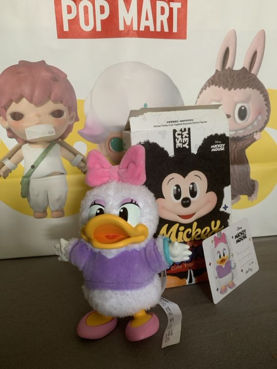 PopMart Mickey Family cute together keychain (Neu (gemäss Beschreibung ...