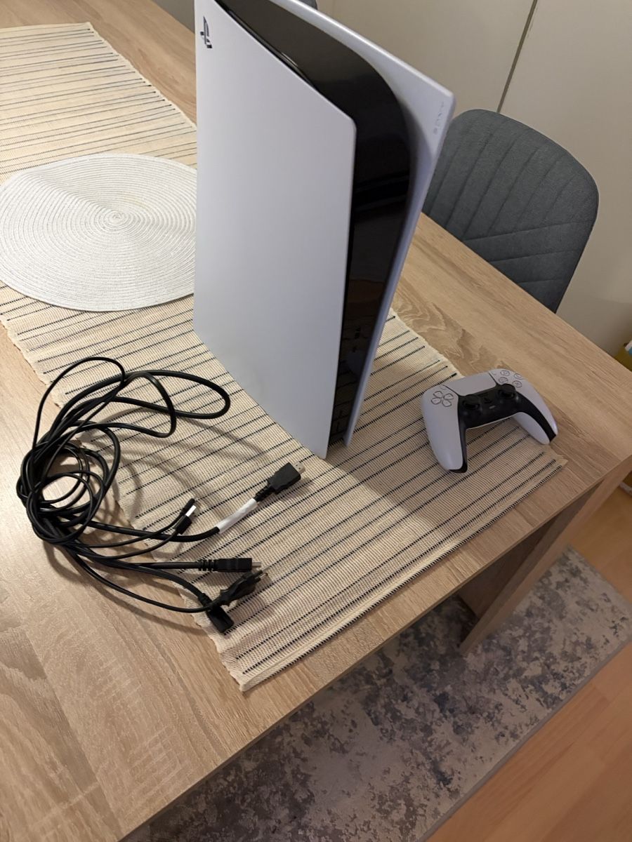 Playstation 5 - Top Zustand - Inklusive Controller (Gebraucht) in ...