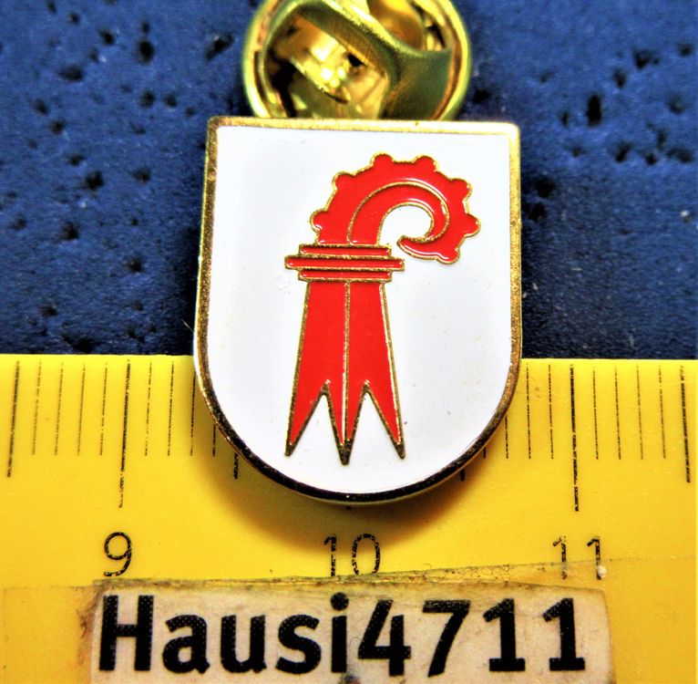 SCHMUCK-PIN KANTONS-WAPPEN BASELLAND KLEIN 15X18mm GOLDIG | Kaufen auf Ricardo