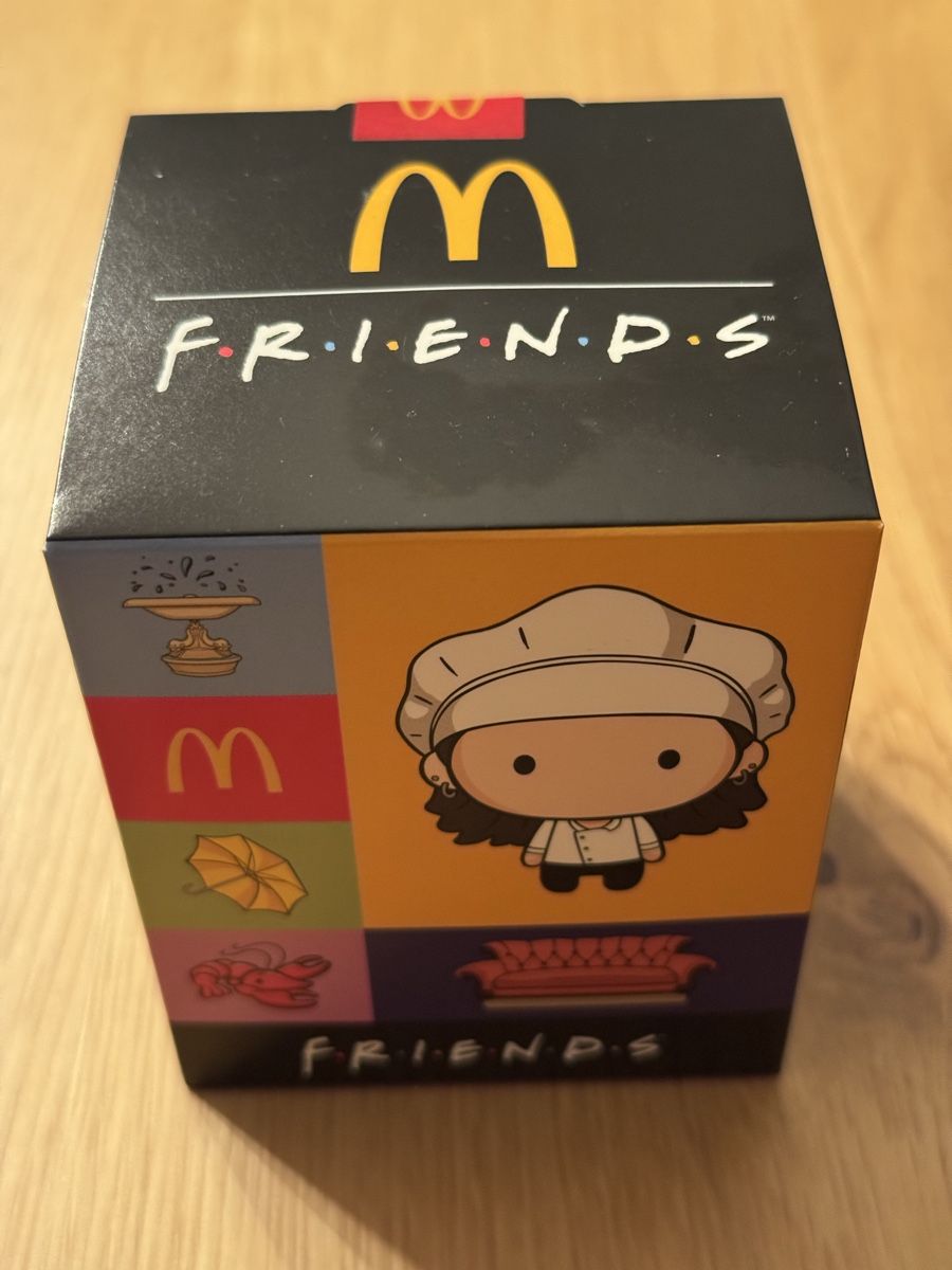 Verwunderlich Figur Aus Friends Ebenbild