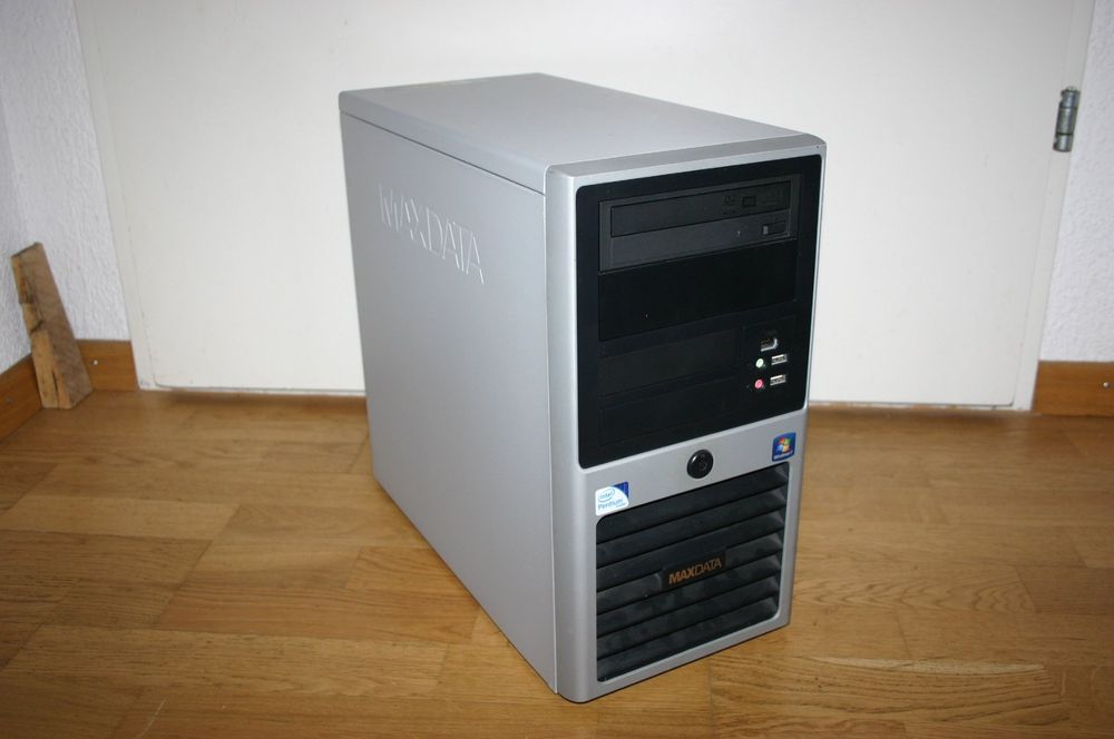 MAXDATA PC mit 2 Harddisks und Windows 7 32 oder 64Bit (Gebraucht) in ...