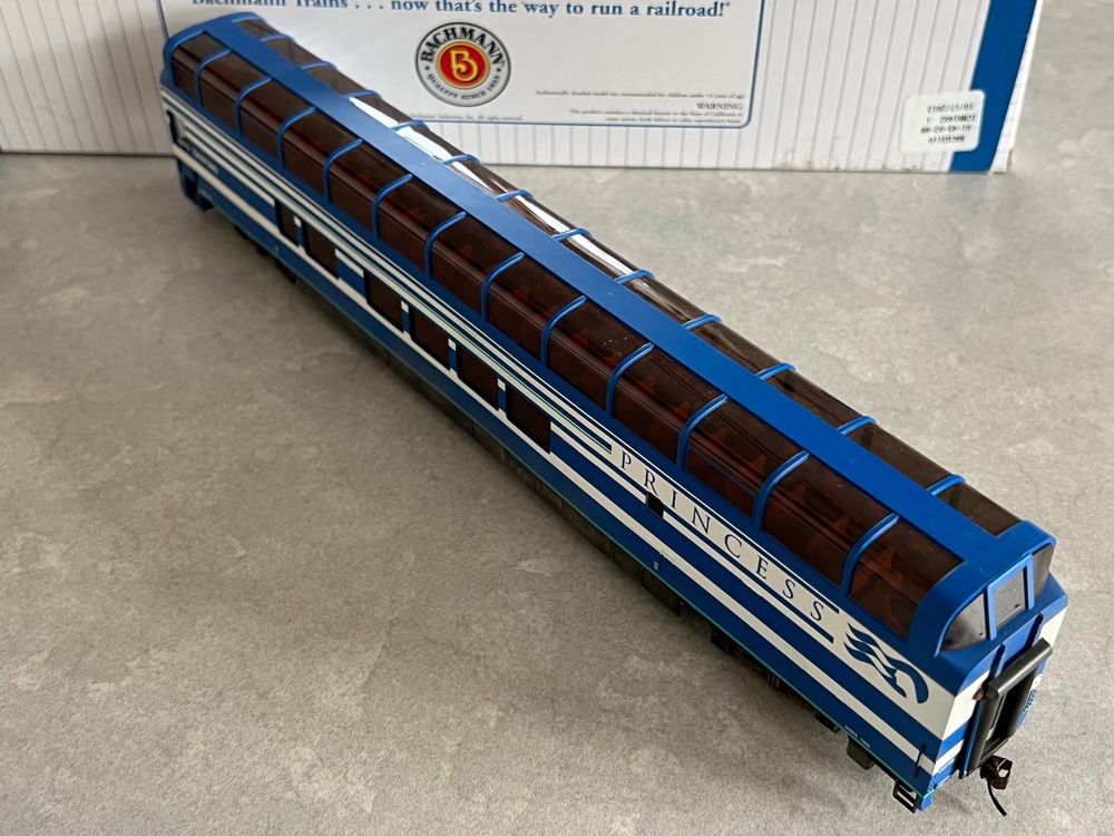 H0 / 98' FULL DOME PASSENGER CAR / PRINCESS RAIL TOURS / ARR (Gebraucht ...