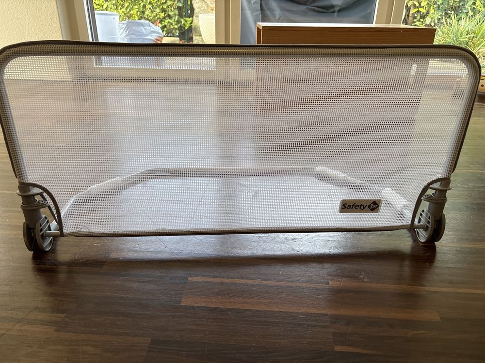 Safety 1st Bed Guard Rail for Kids (90 cm) - Foldable | Kaufen auf Ricardo