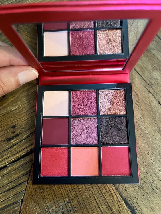 HUDA BEAUTY Ruby Obsessions Palette (Gebraucht) in Mellingen für CHF 15 ...
