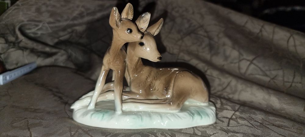 Porzellan Reh mit Kitz Figur (Gebraucht) in Zürich für CHF 15 – mit ...