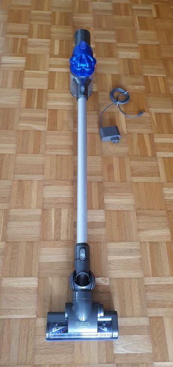 Dyson DC34 Staubsauger | Kaufen auf Ricardo