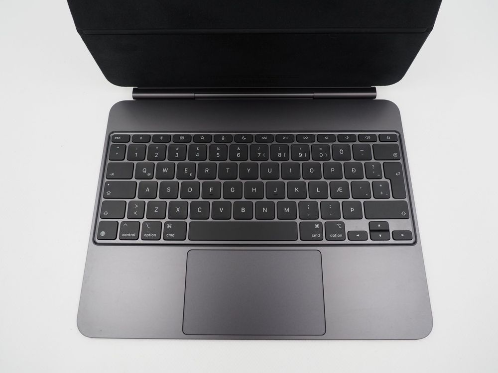 APPLE Magic Keyboard 13 Zoll iPad Pro M4 QWERTY (26011357) (Gebraucht ...